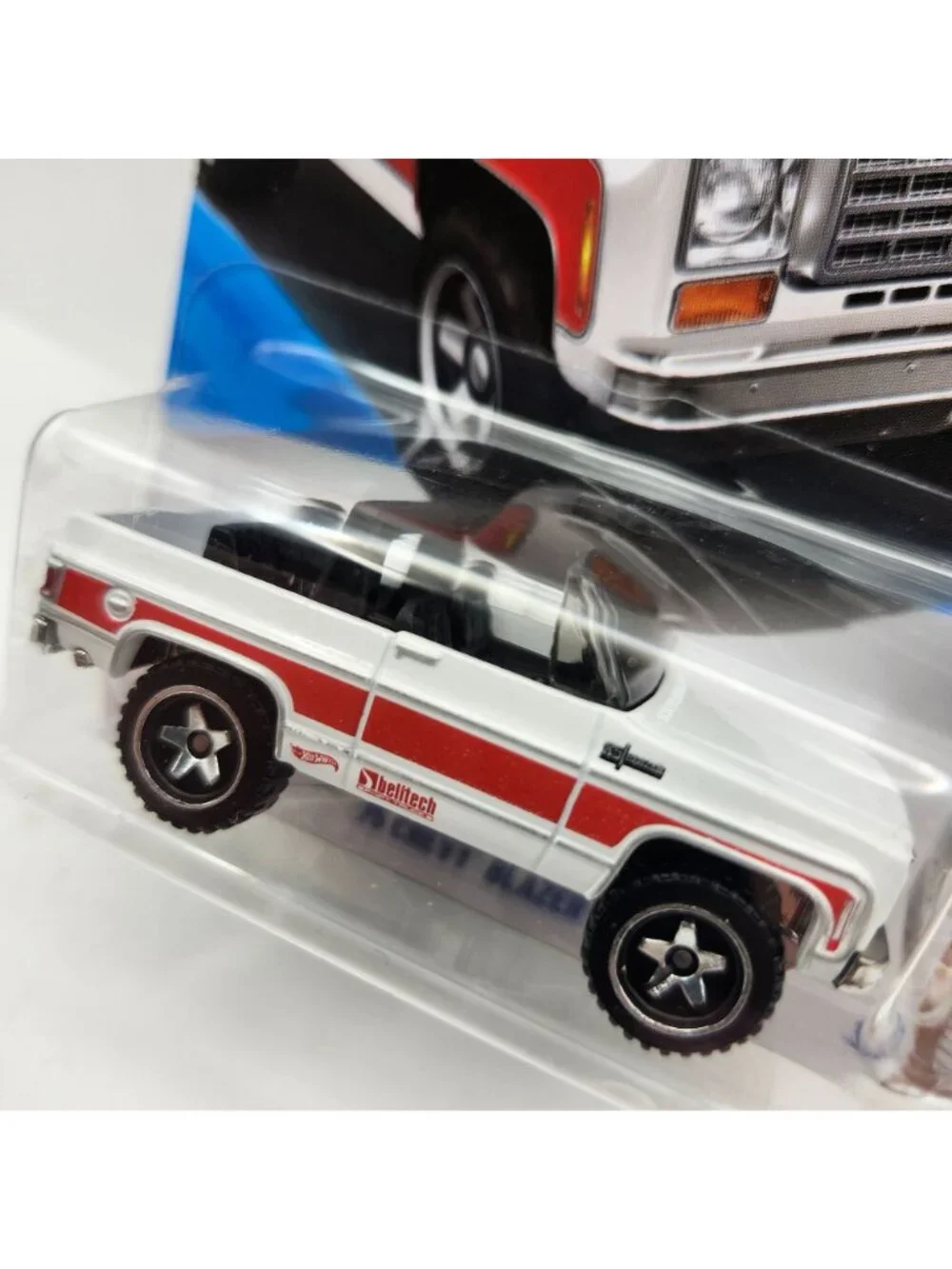 Mattel | Toys | Hot Wheels 75 Chevy Blazer Custom White Hw Dirt 5 ...